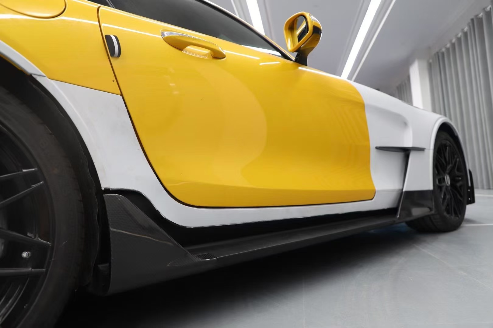 Mercedes-Benz C190 AMG-GT 2Door Upgrade BS Style Body Kit Front Bumper ...
